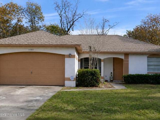 11483 Villa Rd, Spring Hill, FL 34609