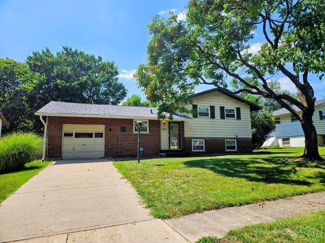 11483 Farmington Rd, Forest Park, OH 45240