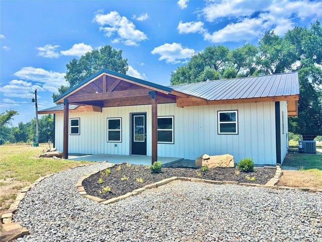 11481 W County Road 1250 Unit A, Stigler, OK 74462