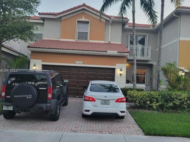 11486 80th St NW, Doral, FL 33178