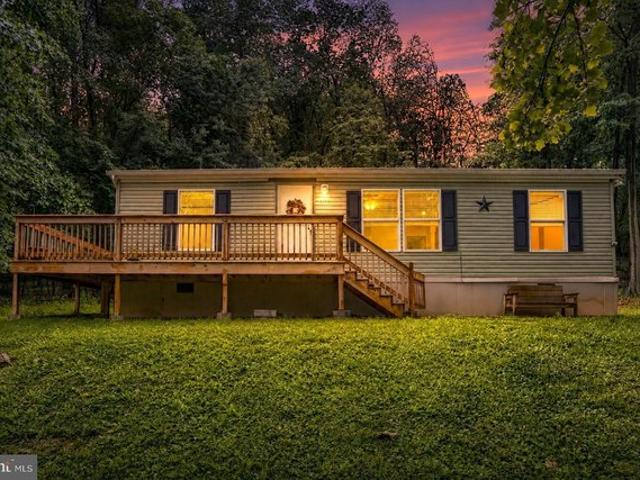 1148 Moulstown Rd N, Hanover, PA 17331