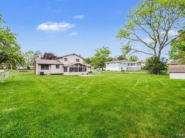 1148 Carter Drive