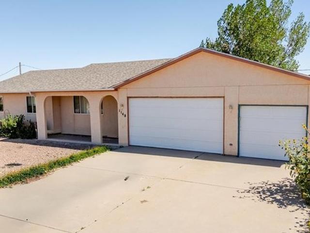 1148 E Dove Creek Dr, Pueblo West, CO 81007