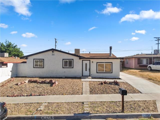 1148 E Virginia