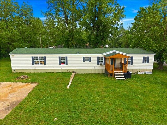 1184 S Lake St, Westville, OK 74965