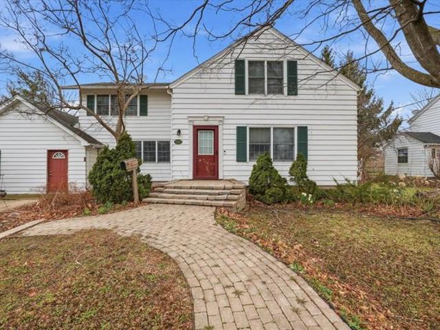 1148 W Highland St, Whitewater, WI 53190