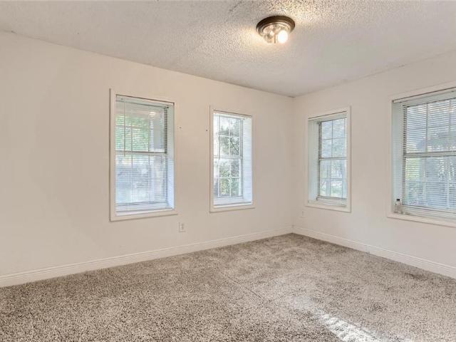 1148 1/2 Gunter St, Unit A, Austin, TX 78721 | MLS #6617 | Compass