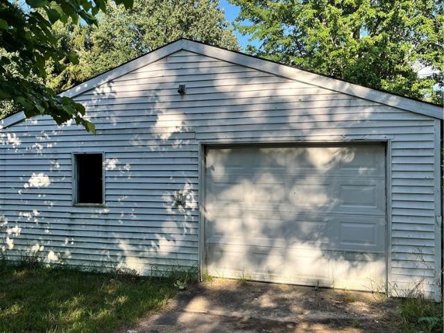 11490 White Road