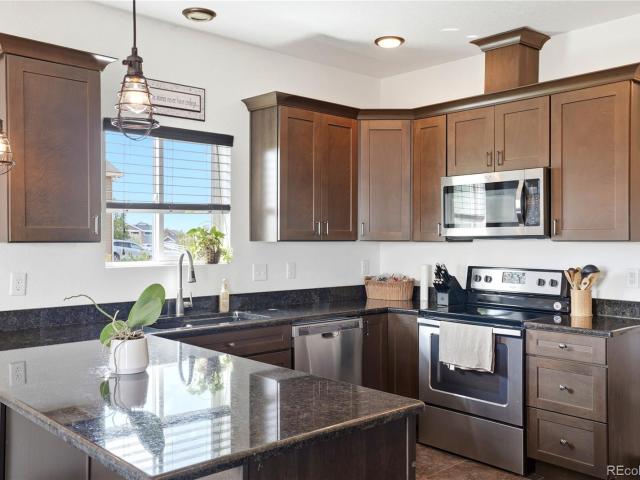 11490 E 162nd Drive