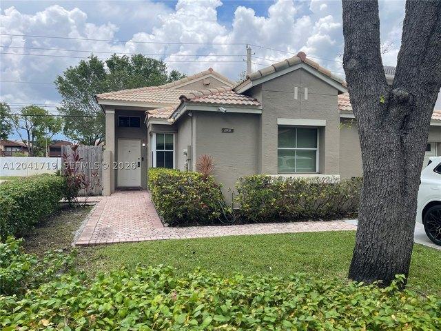 11491 SW 72nd Ter, Miami, FL 33173