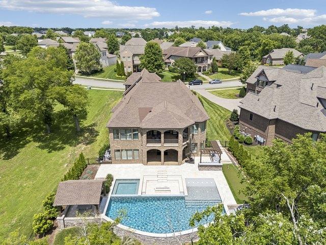 1149 McCrory Cir, Gallatin, TN 37066
