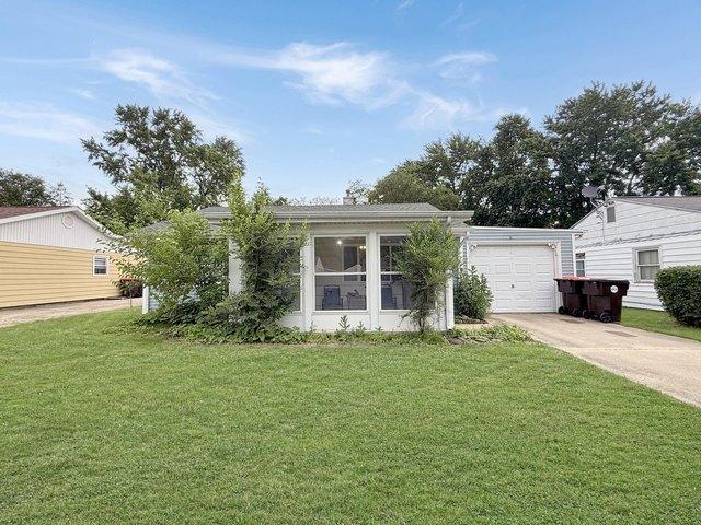 1149 Bel Aire Dr, Rantoul, IL 61866