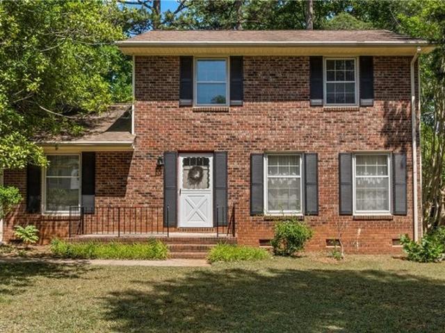 1149 Edenwood Dr, Winston Salem, NC 27103