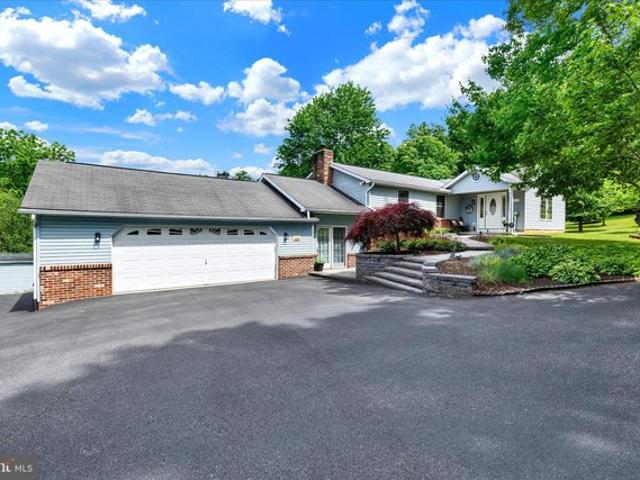 1149 Fawn Grove Rd, New Park, PA 17352