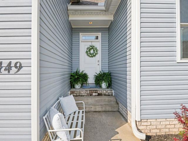 1149 Jonathan Ln