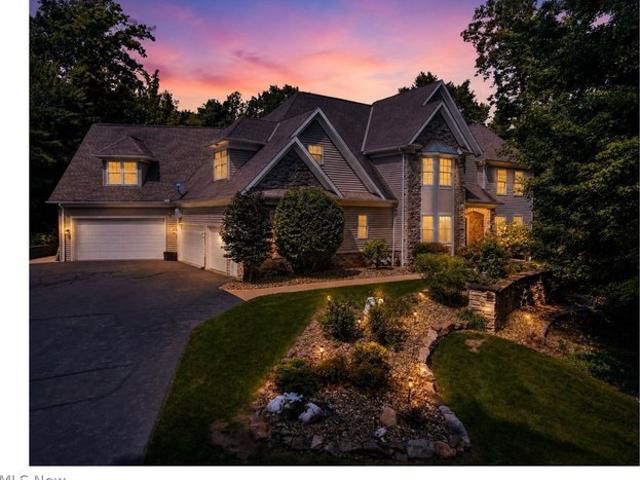 11400 Bean Rd, Chardon, OH 44024
