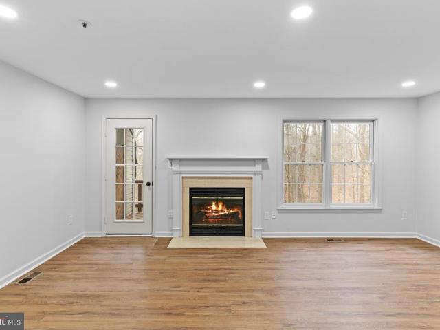 11401 Aegean Terrace