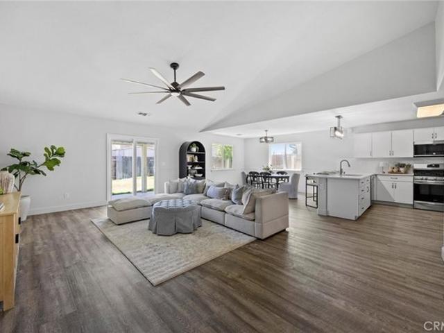 11401 Eresma Dr, Bakersfield, CA 93311