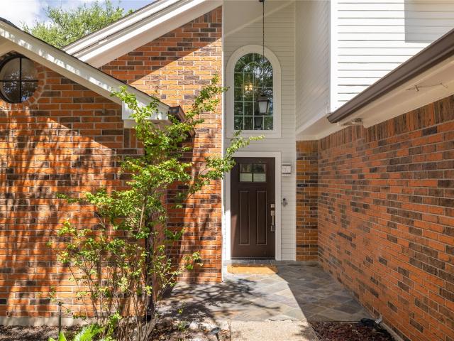 11402 Chessington Dr