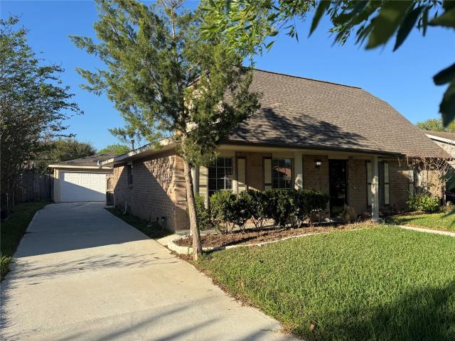 11402 Concho St, Houston, TX 77072 | MLS #35334