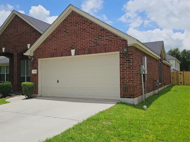 11402 Softbreeze Court