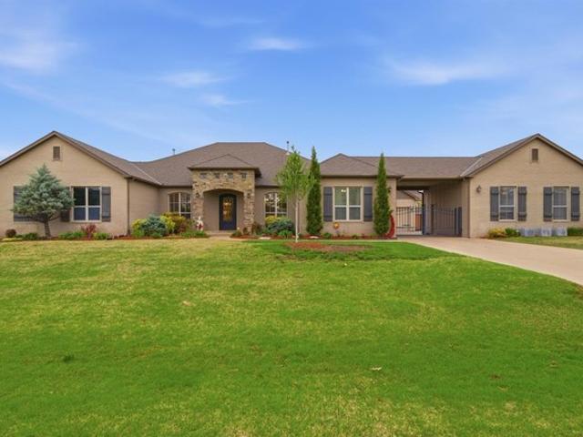 11407 E 133rd St S, Broken Arrow, OK 74011