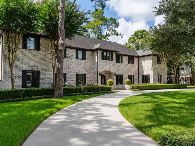 11407 Holidan Way