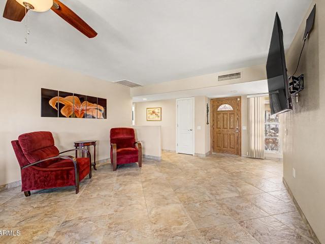 11407 N ARBOR Court