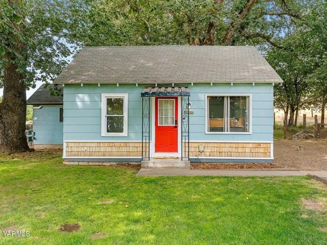 11405 Hackett Rd, Yakima, WA 98903