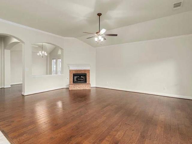 11405 Larue Belle Ln