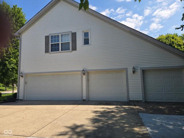 11405 Regency Lane