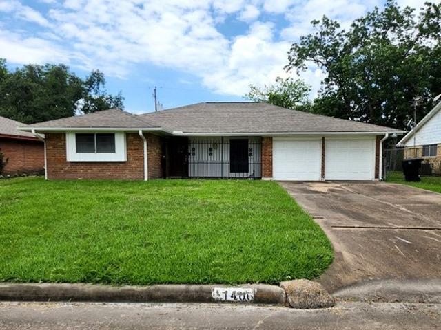 11406 Glenhollow Dr, Houston, TX 77048