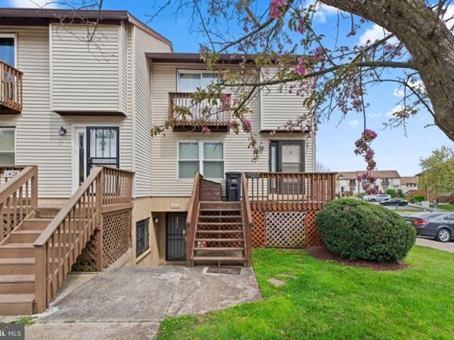 11406 Laurelwalk Dr #B 111, Laurel, MD 20708