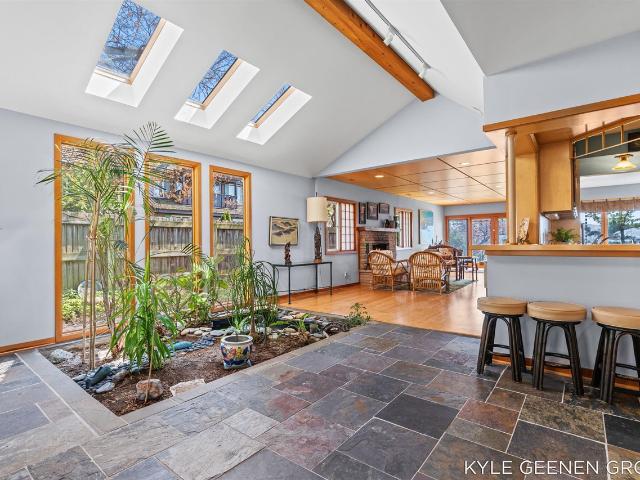 1140 Marigold Lane