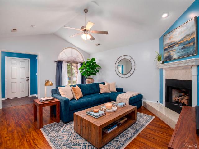 1140 Mountain Laurel Way