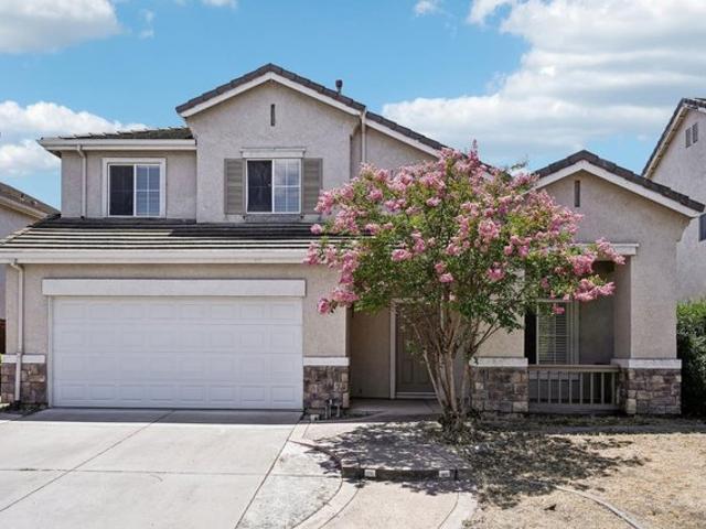 1140 Cherry Blossom Ln, Tracy, CA 95377