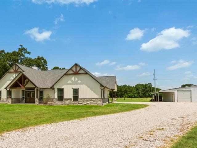 1140 County Road 301 N