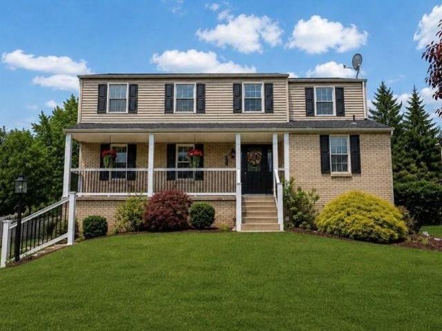 1140 Grouse Run Rd, Bethel Park, PA 15102