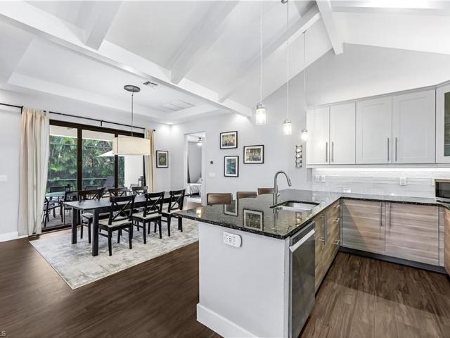 1140 Jeronimo Dr, Naples, FL 34103 | MLS #225074 | Compass