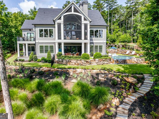 1140 Lumbering Creek