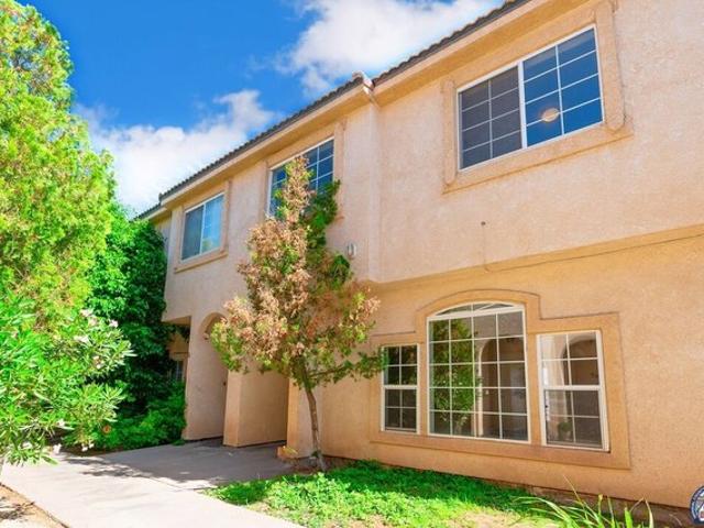 1140 Rosas St Apt 5, Calexico, CA 92231