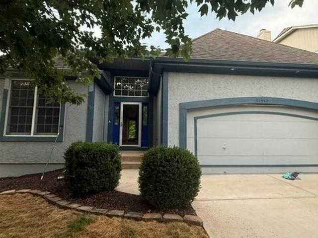11413 W 114th St, Overland Park, KS 66210