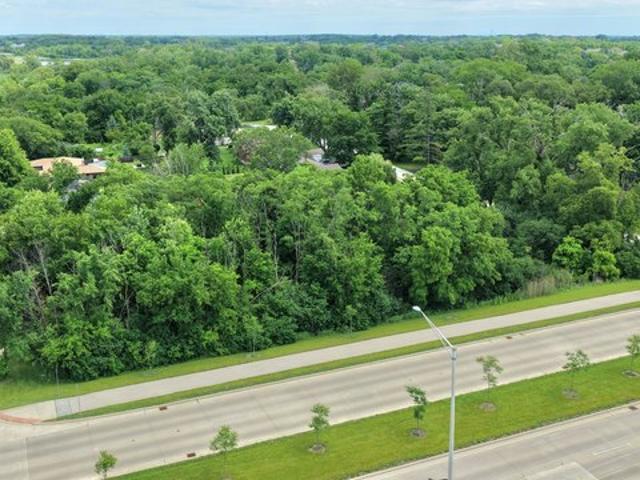 11410 W 159th St, Orland Park, IL 60467