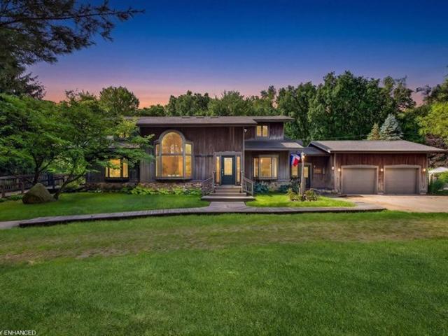 11410 Jones Rd, Berrien Springs, MI 49103