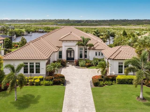 11412 Harbourside Ln, Parrish, FL 34219
