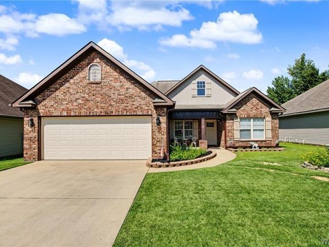 11412 Magnolia Wood Ave, Northport, AL 35475