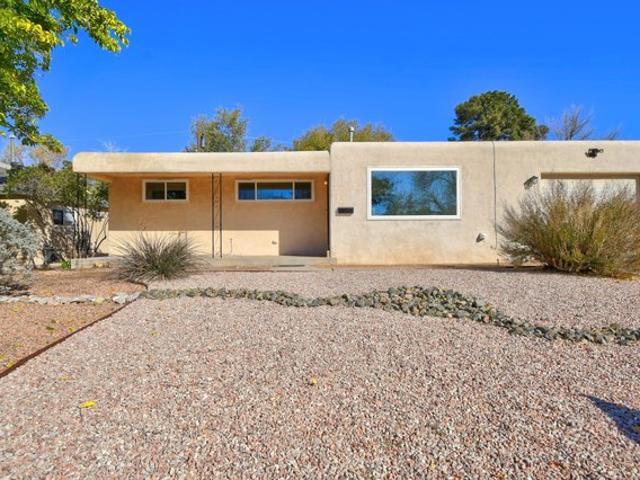 11417 Snowheights Blvd NE, Albuquerque, NM 87112