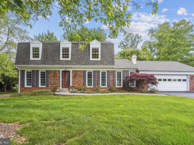 11414 Bronzedale Dr, Oakton, VA 22124