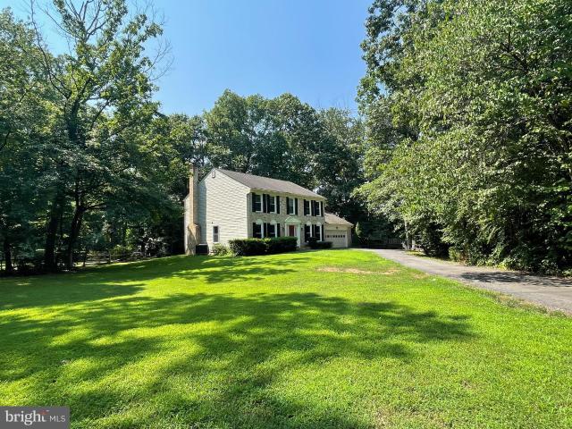 11415 Jordan Ln, Great Falls, VA 22066 | MLS #VAFX2303 | Compass