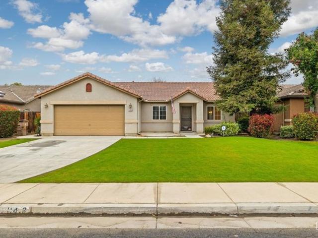 11418 Trabancos Dr, Bakersfield, CA 93311